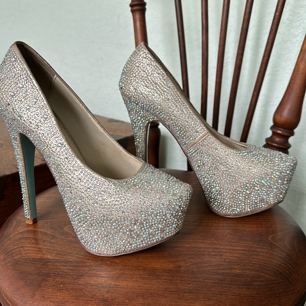 Betsy Johnson Rhinestone High Heel Platform Pumps. - Gem